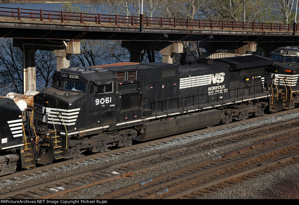 NS 9061